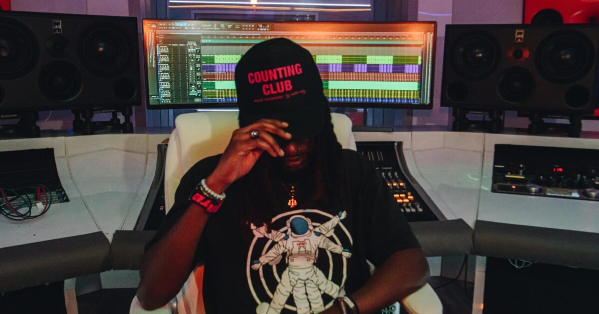 In The Studio With Johnny Billionz: Producer, Rapper and Songwriter ...