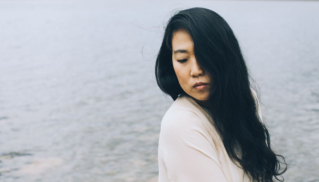 Susie Suh Releases Stunning Video Shot On Volcanic Crater In Hawaii ...