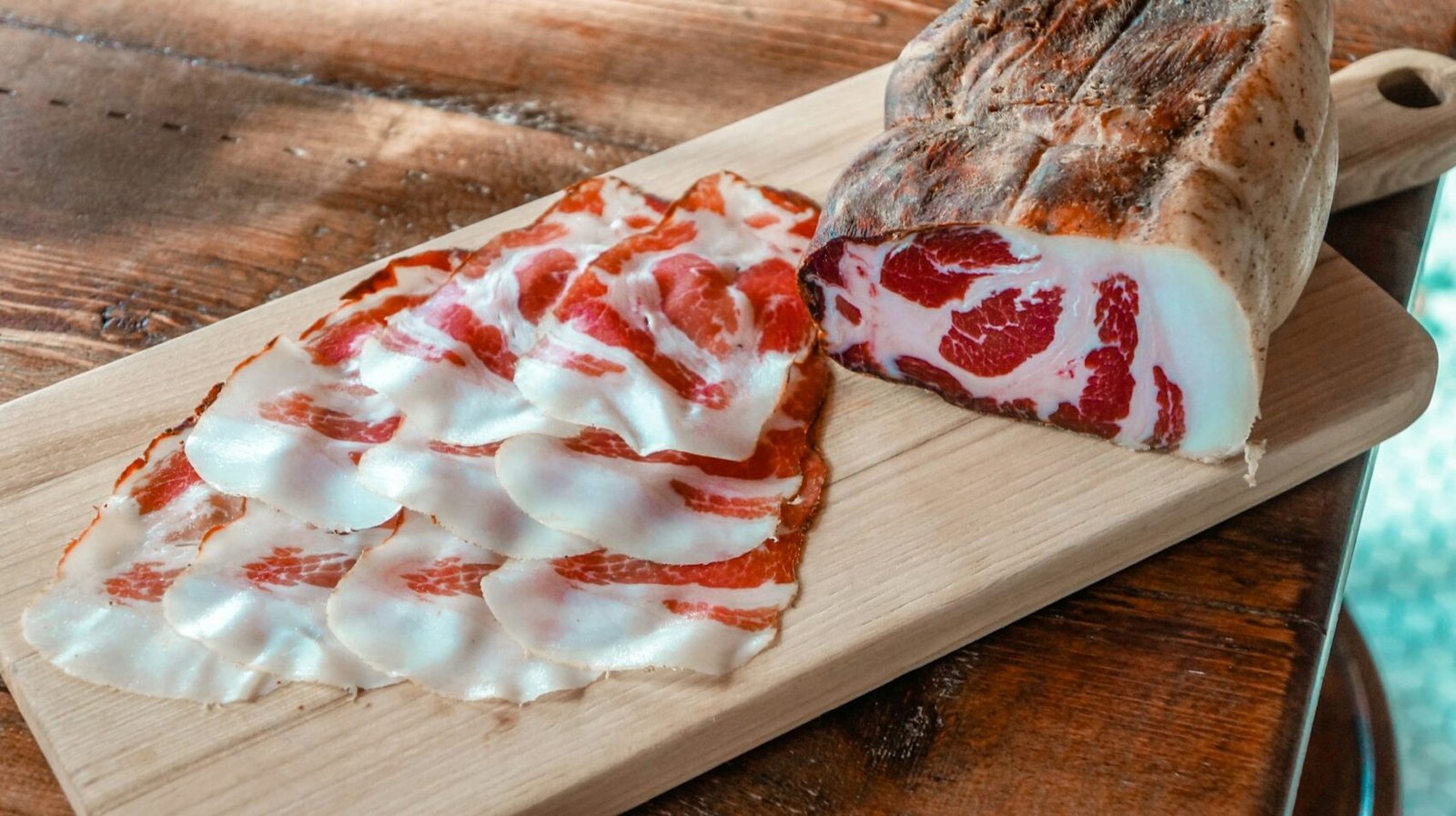 How to Make a Bold and Flavorful Ham Glaze | The Fox Magazine