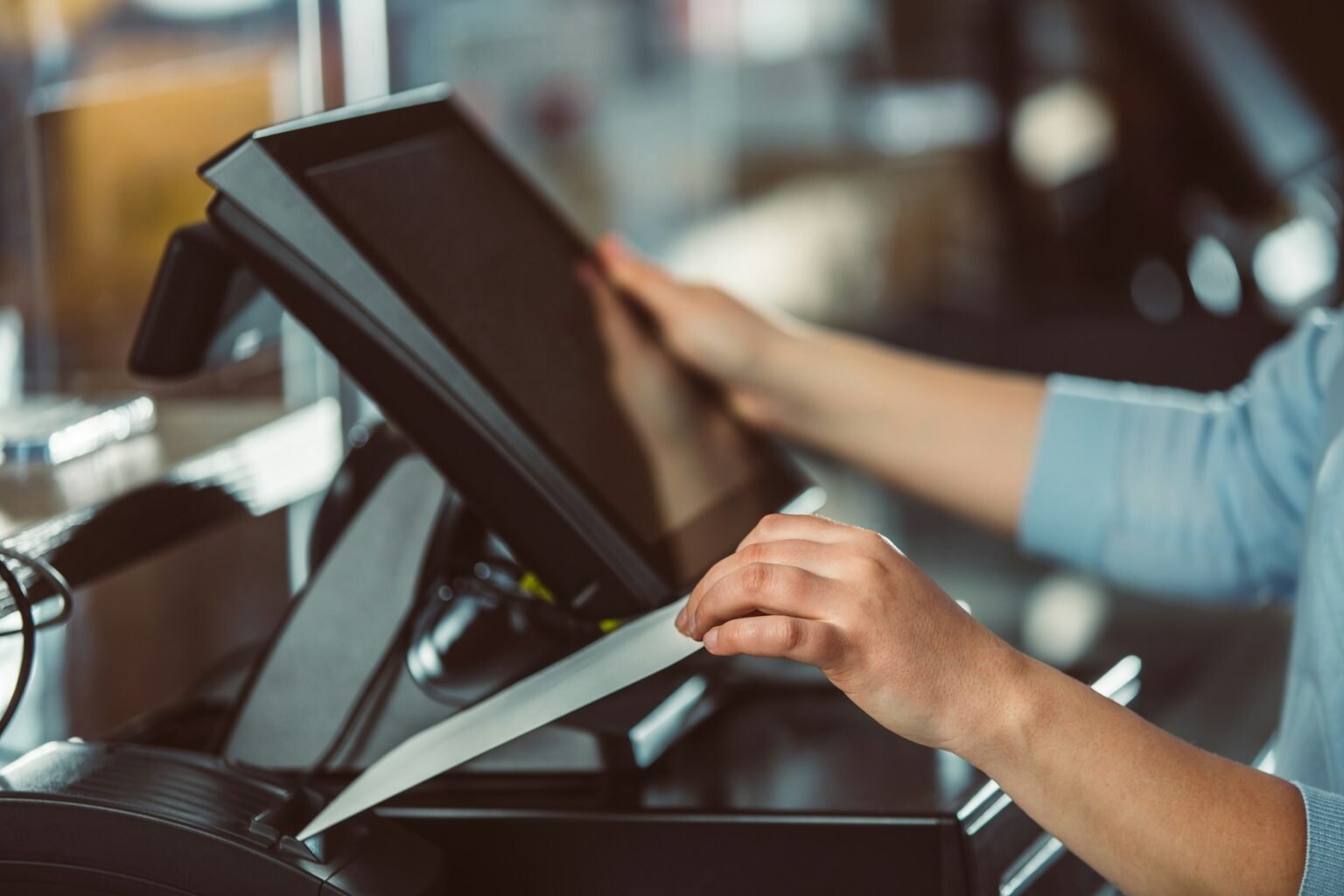 5 Things Small Retailers Should Know About POS Machine Prices in India ...