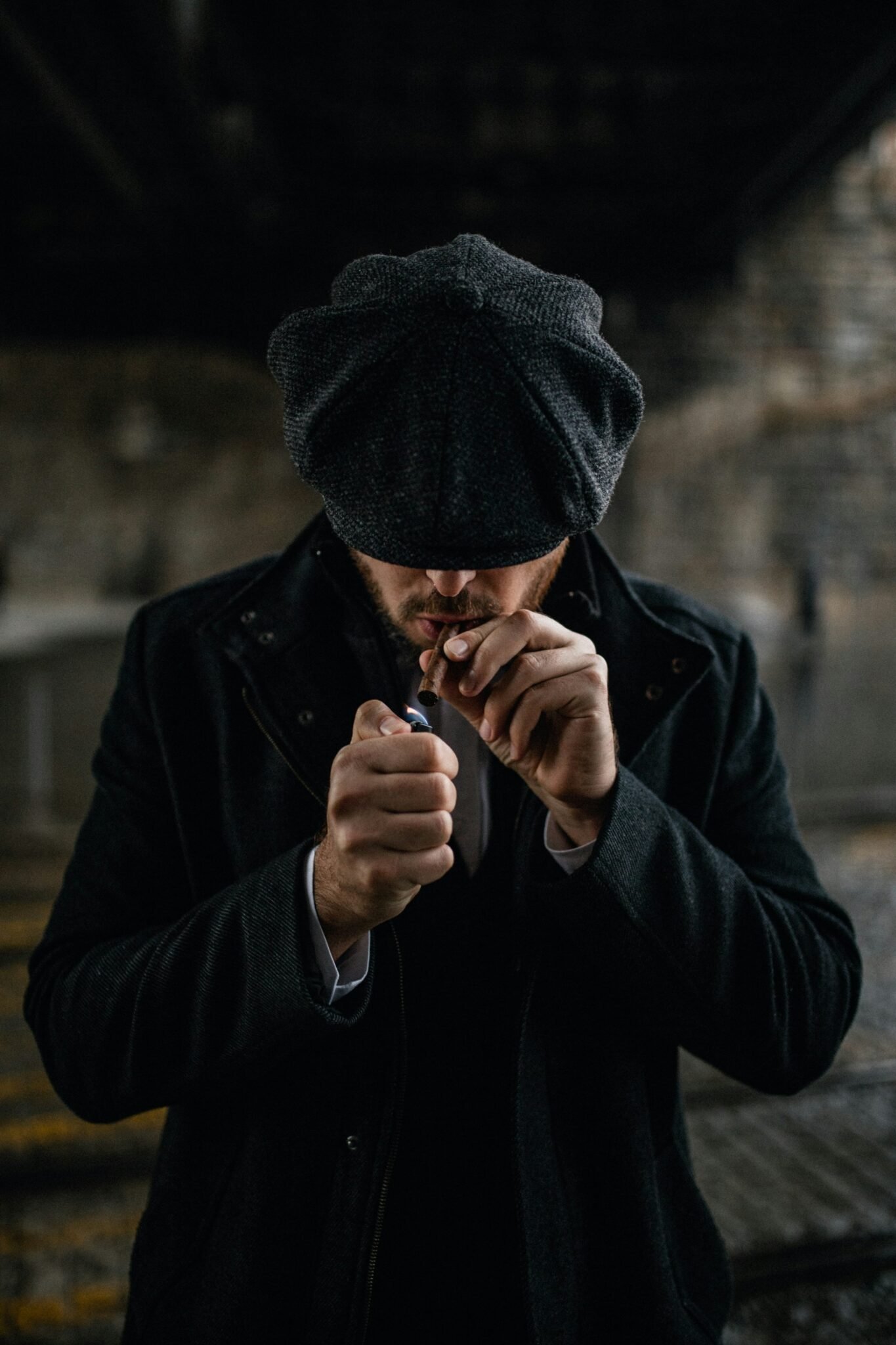 The Essence of the Peaky Blinders Style: Authentic Outfits | The Fox ...